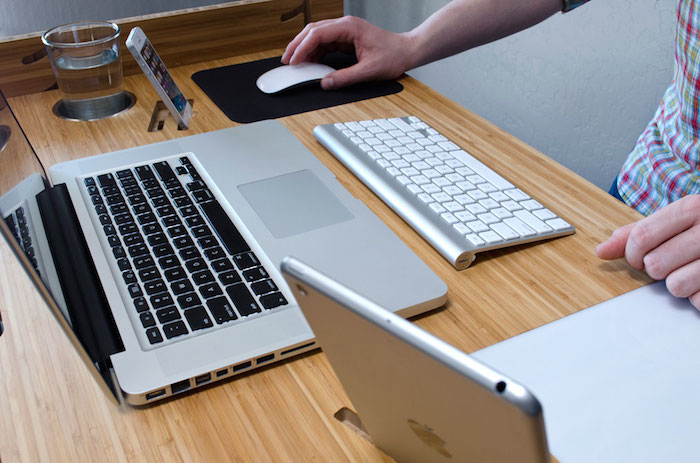 El mini-escritorio personalizable que desearas - Frogx Three