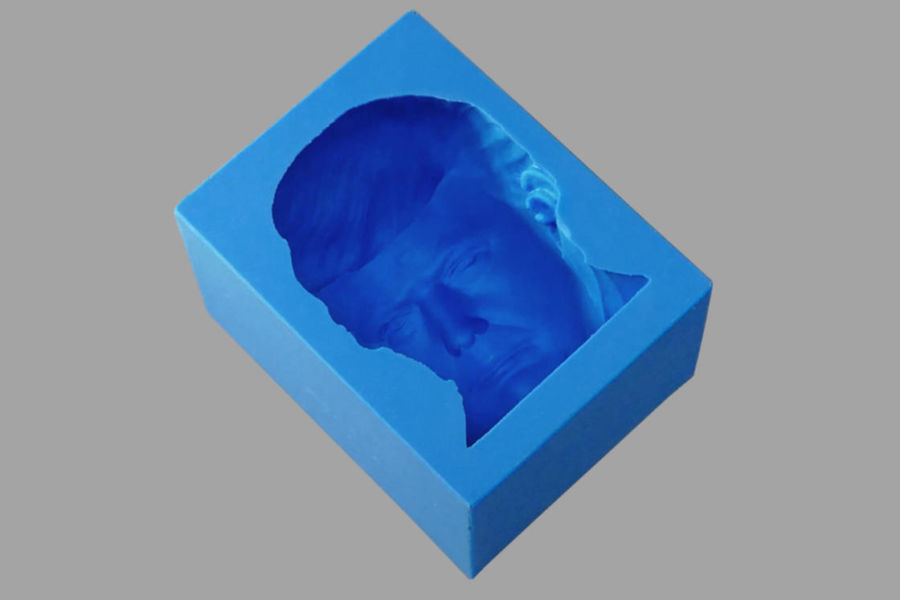 Cubos de hielo con forma de Trump para combatir el ca... - Frogx Three